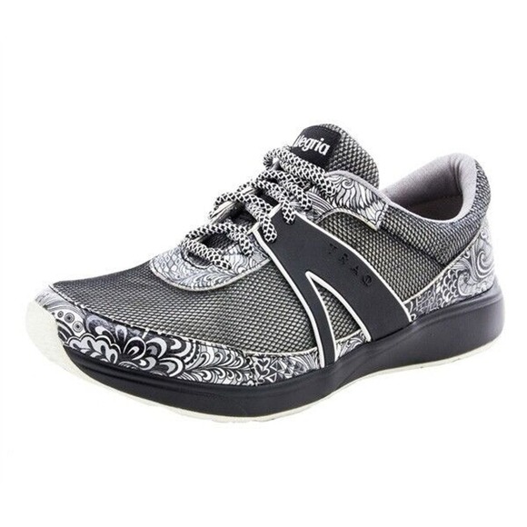 Traq by Alegria | Shoes | Traq By Alegria Womens Qarma Walking Shoes ...